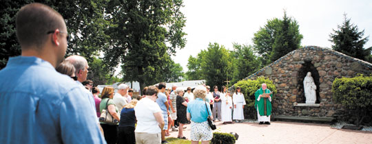 On feast day, St. Anne celebrated around archdiocese - Detroit Catholic
